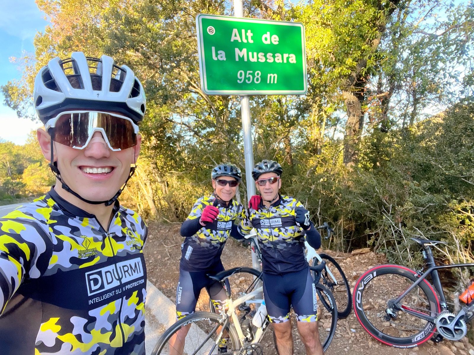 122.0 km Ride Activity on November 26, 2023 by Gabriel S on Strava