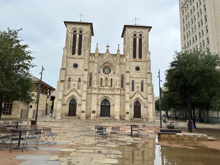 21 Mi: Torcido Dr Loop Area & Back | 21.2 mi Cycling Route on Strava