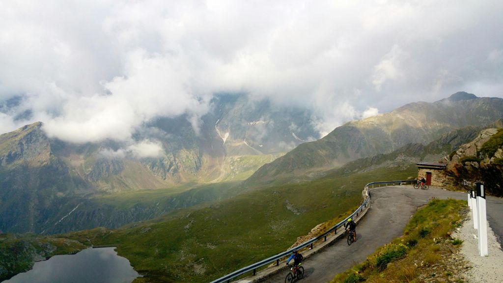 Gavia Pass (Take 2) | Storyteller.fit