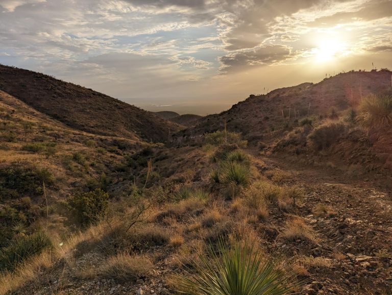 Northern Pass-Chuck Heinrich Memorial Park Loop | 24.0 mi Cycling Route ...